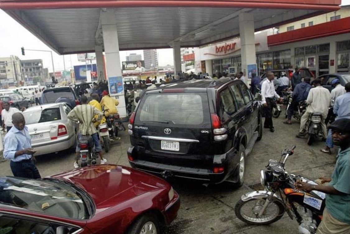 Fuel Scarcity Engulfs Nigeria. – Inside Port Harcourt Media & Advertising
